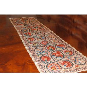 Deluxe Embroidered Table Runner | Silk Route Global Product Description ...